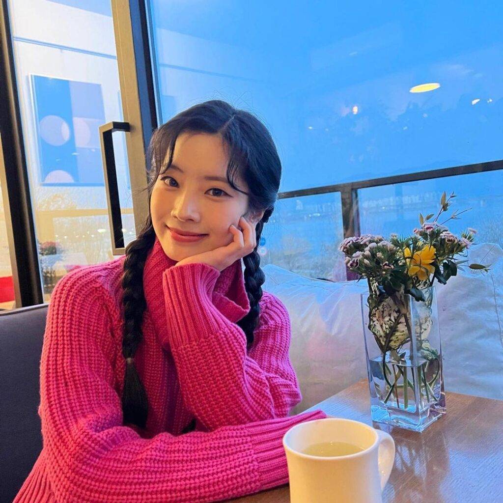 Aprenda a falar os nomes coreanos das 9 integrantes do TWICE • Coreano ...